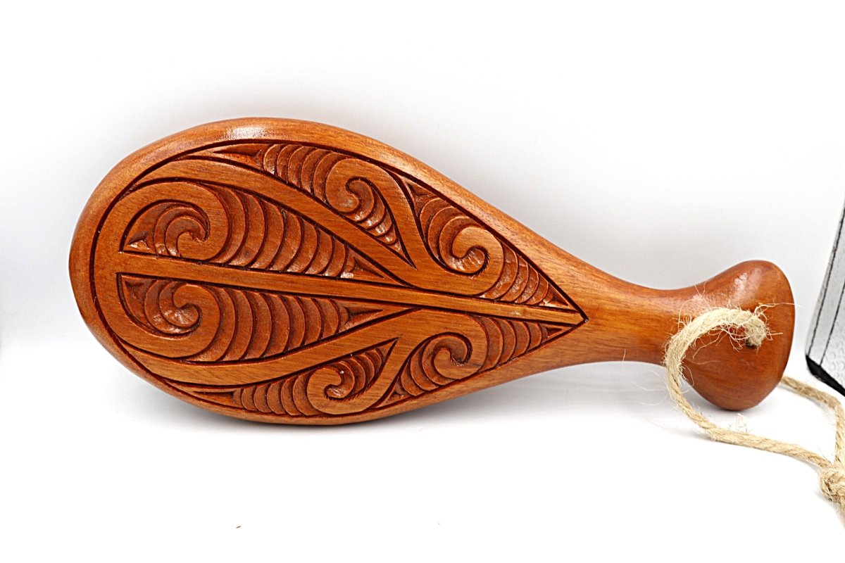 Small Patu with Pattern WA051 – Stonex Jewellers